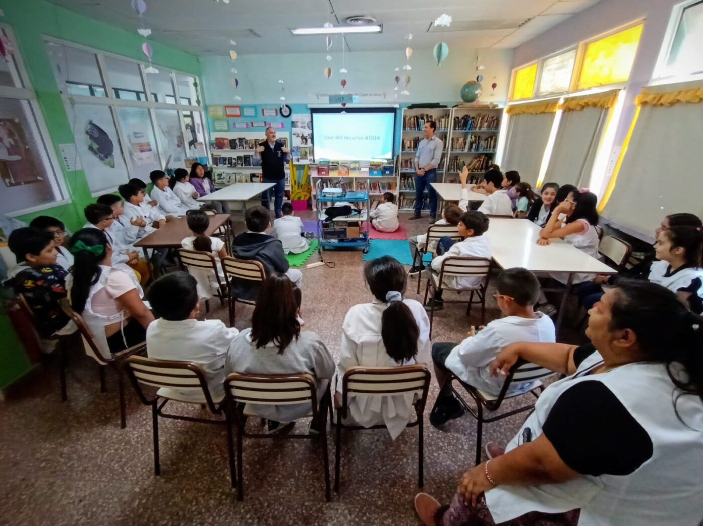 Ciclo de charlas en las escuelas de la ciudad - Servicoop | Servicios ...