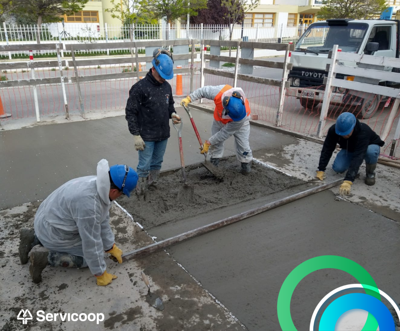 Reconstrucción de calzada y vereda en Villegas y Sarmiento - Servicoop ...